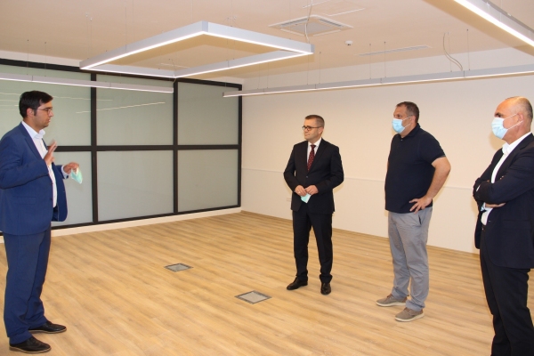 Përurohen zyrat shtesë të BQK-së - Ekonomi - Ekonomia